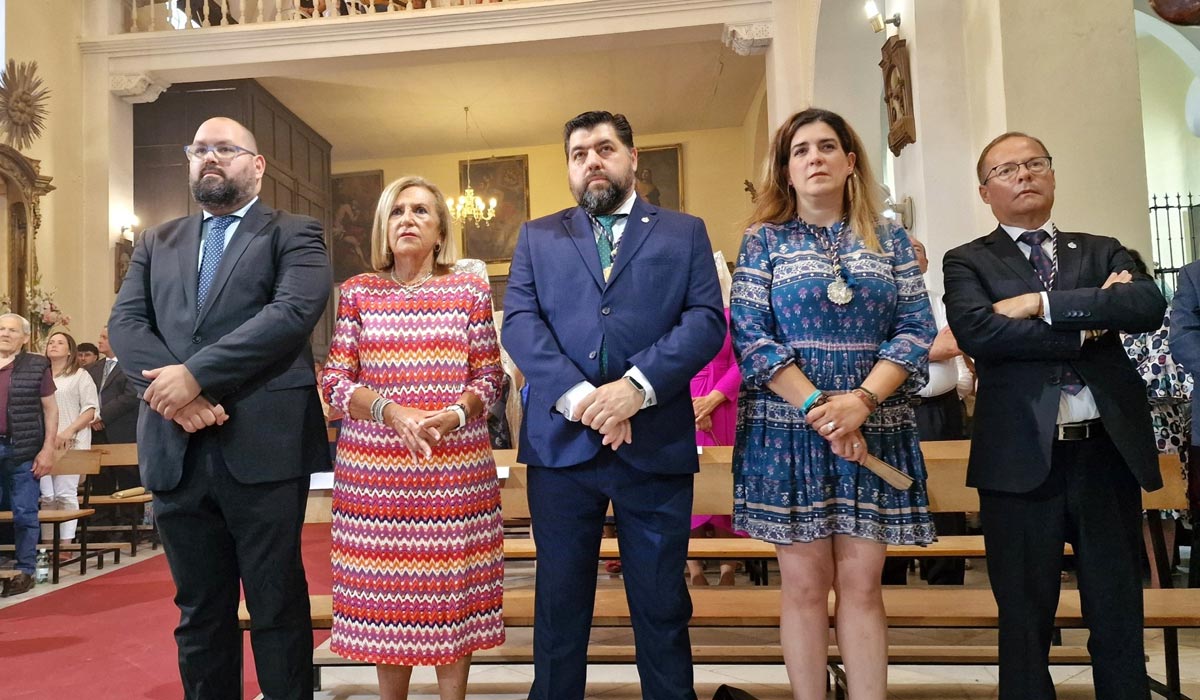 #ElPuerto de Santa María - Bello y Lara acompañan a la Hermandad del ...